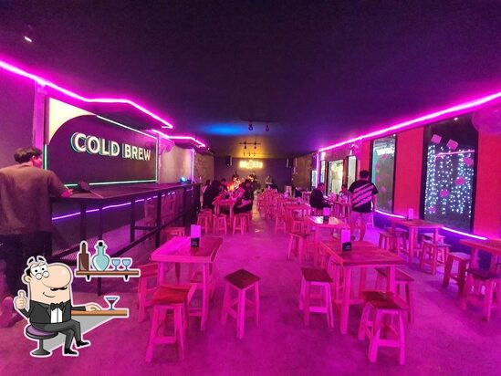 Collabs Bar, Nakhon Pathom - Restaurant menu, prices and reviews