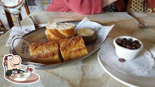 Luc's Café in Ridgefield - Restaurant menu and reviews