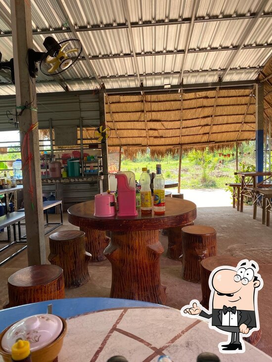 ร้าน เป้อิ่มจัง ก๋วยเตี๋ยว ชามยักษ์ , Nong Hin - Menú del restaurante ...