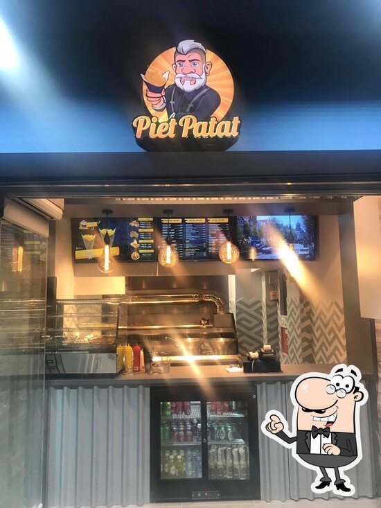 Menu at Piet Patat, Thessaloniki