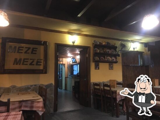 Μεζε Μεζε, Kalithies, Καλυθιων - Restaurant reviews