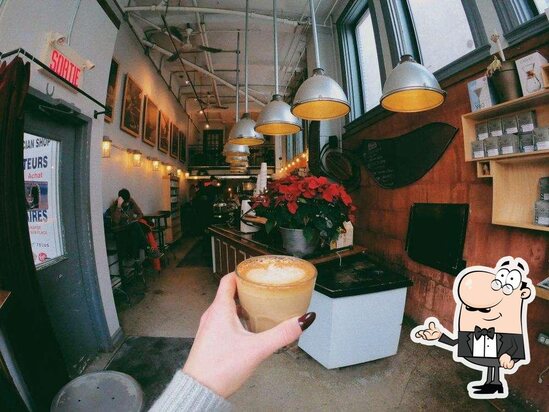 Menu at Pikolo Espresso Bar, Montreal