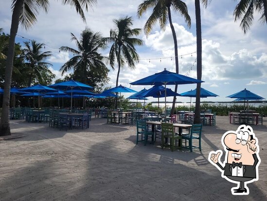 Pierre's Restaurant in Islamorada - French restaurant menu and reviews