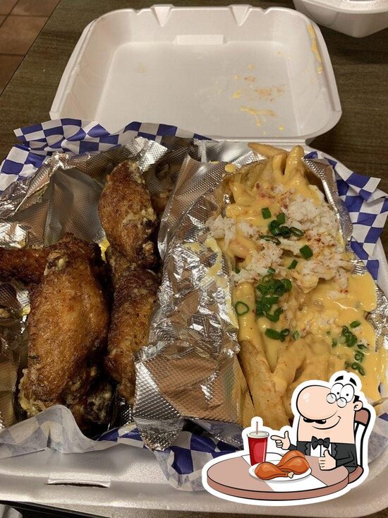 Fam Bizz, 4235 S Claiborne Ave in New Orleans - Restaurant menu and reviews