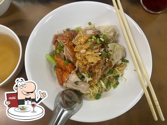 Restaurante 888 Chicken Rice, Bangkok, Phatthanakan Rd - Opiniones del ...