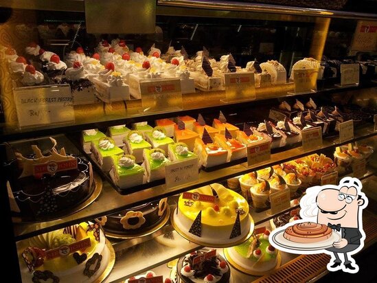 Sir John Bakery Cafe, Gurugram Rural, SCF 98 - Restaurant reviews