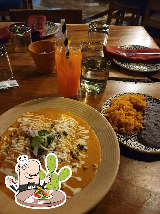 Menu at Los Amores de Julia restaurant, Hesperia