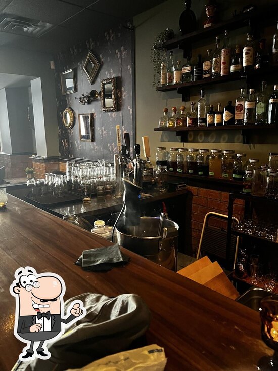 The Grand Trunk Saloon, Kitchener - Restaurant menu, prices and reviews