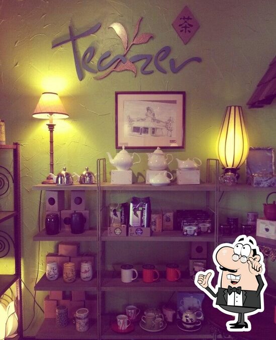 Teazer World Tea Market--Tower District, 645 E Olive Ave in Fresno ...