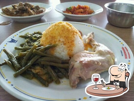 Menu at RM Padang Sederhana restaurant, Purwokerto