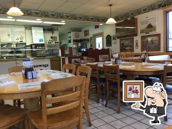 Wega Dairy Barn, Weyauwega - Restaurant menu, prices and reviews