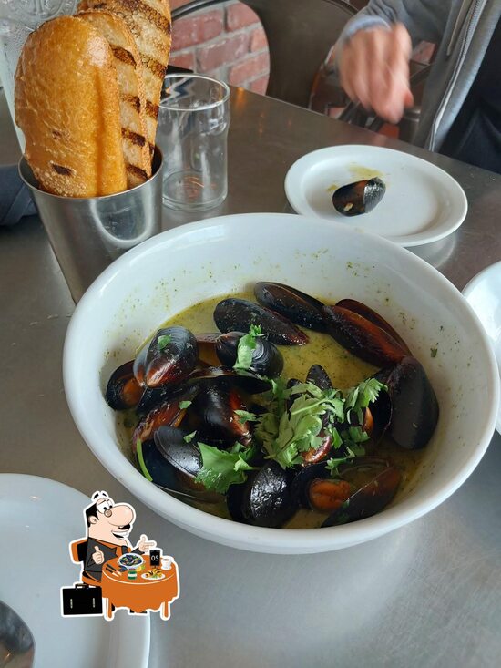 MRK Public, San Clemente - Restaurant menu, prices and reviews
