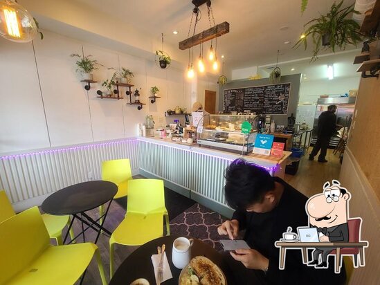Capulus Coffee House in Toronto - Restaurant menu and reviews