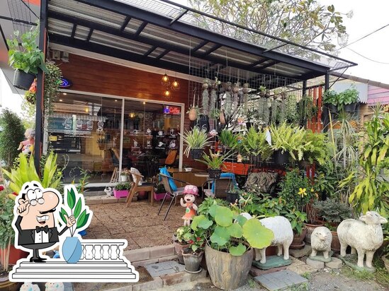 Menu at Focus cafe' โฟกัสคาเฟ่, Bang Khru
