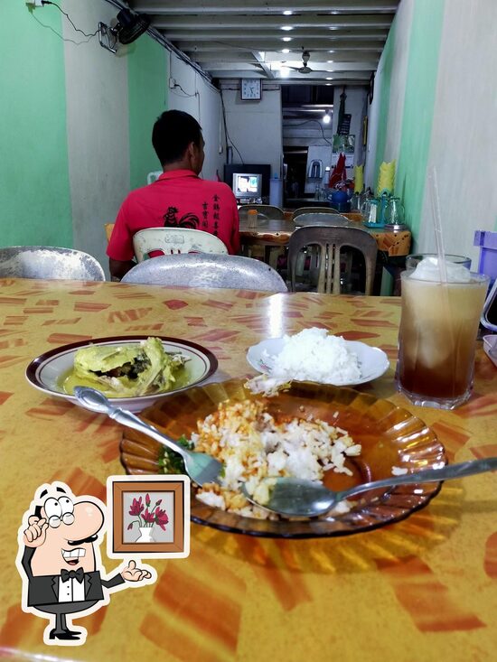 Menu at Lontong dan soto padang Bu EPPI restaurant, East Tanjung Uban