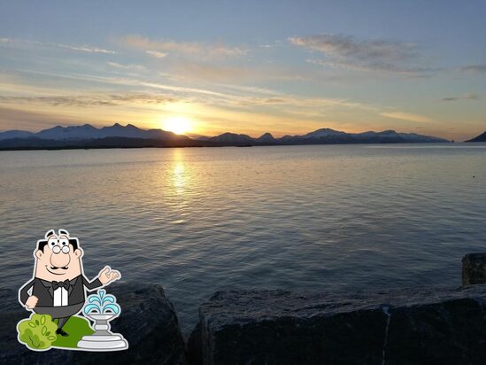 Shell / 7-Eleven Reknes, Molde - Restaurant menu, prices and reviews