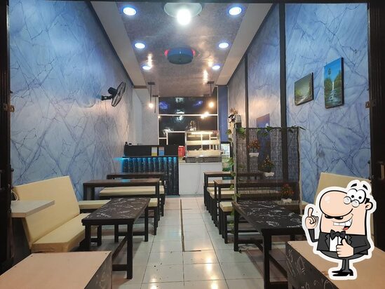 Carta del restaurante HUNGRY FRIED CHICKEN, Barong Tongkok, Jl. Awang ...