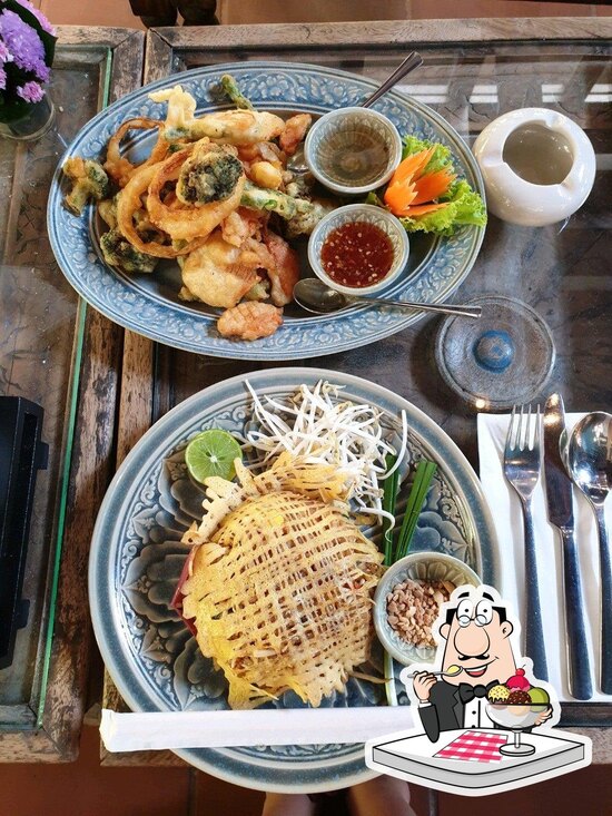 Menu at Kantok Restaurant Patong, Pa Tong
