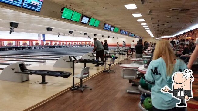 Merri-Bowl Lanes in Livonia - Restaurant reviews