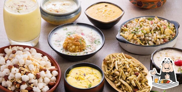 Falahaar, Jaipur, Saraogi Mansion - Restaurant menu and reviews