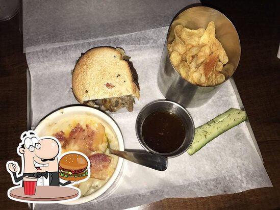 Quinton's Bar & Deli in Lawrence - Restaurant menu and reviews