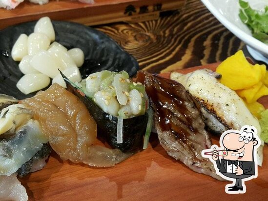 Hyun Chobab restaurant, Seoul, 10 Changgyeonggung-ro 34-gil ...