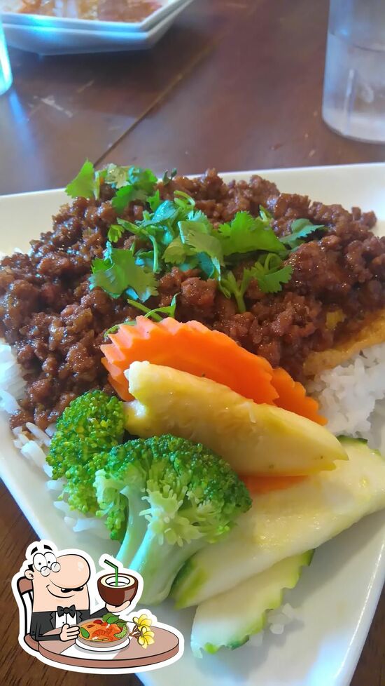 The Smiling Elephant in Nashville - Restaurant menu and reviews