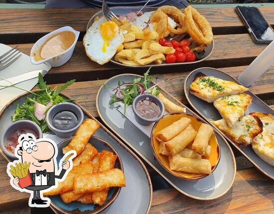 The Crown Widnes, 104 Birchfield Rd in Widnes - Restaurant reviews