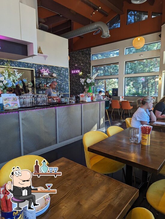 Dear Mom Cafe, Bend - Restaurant menu, prices and reviews