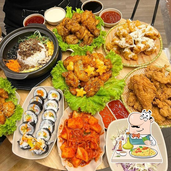 Menu at Gold’s Chicken-Gà Rán Hàn Quốc restaurant, Hanoi