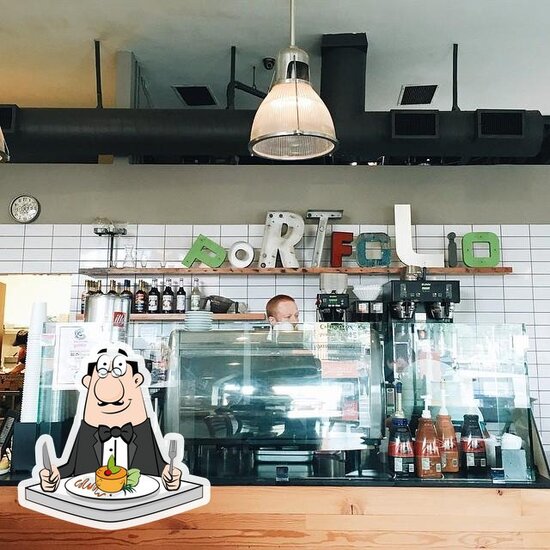 Portfolio Coffeehouse LLC in Long Beach - Restaurant menu and reviews