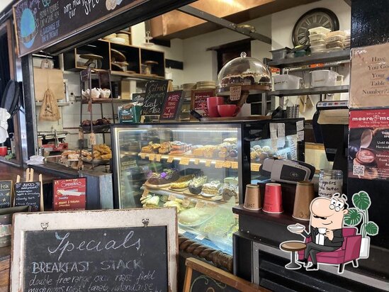Moore & Moore Cafe, Fremantle - Restaurant menu, prices and reviews