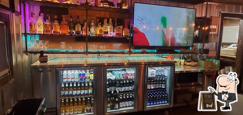 Menu at Benos pub & bar, East Hazel Crest