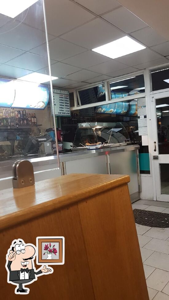Eddies Chippy, Wrexham - Restaurant menu, prices and reviews