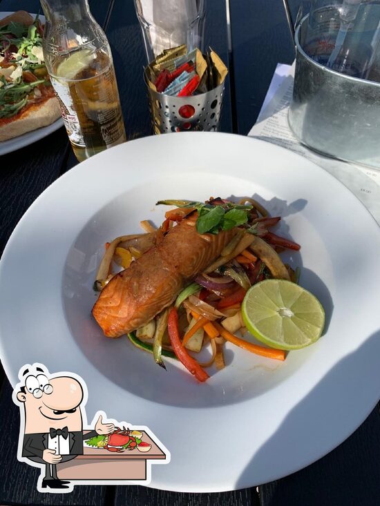 The Lot Bar & Restaurant in Brentwood - Restaurant menu and reviews