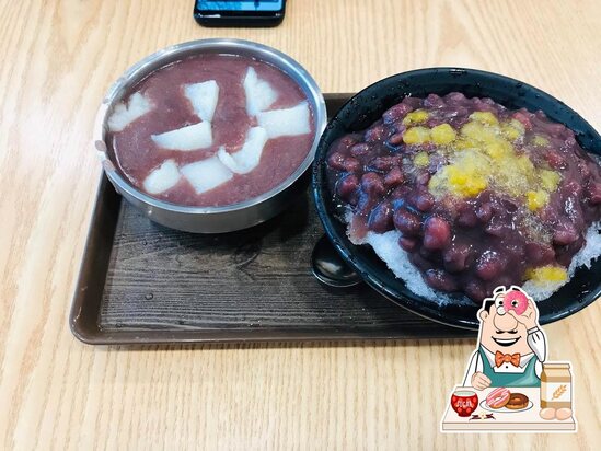Menu at Haeundae Yetnal Patbingsu restaurant, Busan