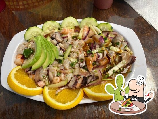 Menu at Mariscos El Camarón Borracho restaurant, Tulare