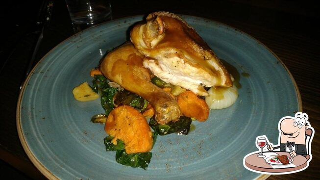 Blue Hound Kitchen & Cocktails in Phoenix - Restaurant menu and reviews
