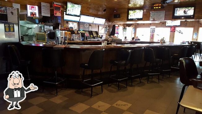 Hammer Down Bar in Mosinee - Restaurant reviews