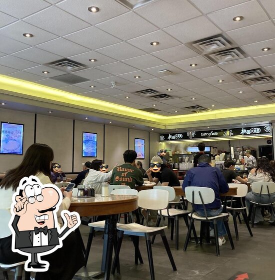 Calgary Court Restaurant, Calgary - Restaurant menu, prices and reviews