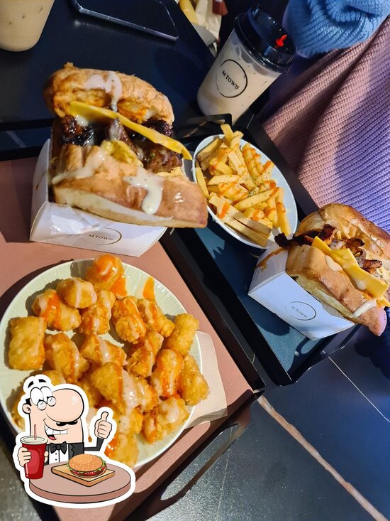 M TOWN in East Victoria Park - Restaurant reviews