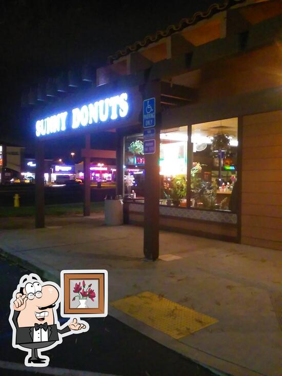 Sunny Donuts, San Diego - Restaurant menu, prices and reviews