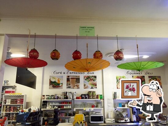 Deli Di Mondo in Attadale - Restaurant menu and reviews