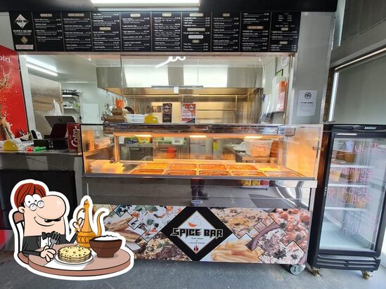 Spice Bar Indian Restaurant & Liquor Store, Oaks Estate - Opiniones del ...
