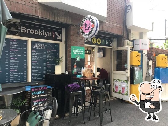 Menu at Brooklyn Pig Burger Cafe, Seoul