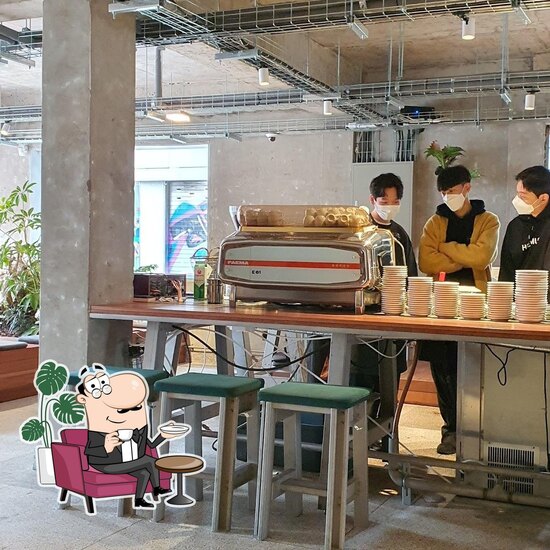 Deep Coffee Roasters, Daegu - Restaurant menu, prices and reviews