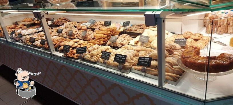 París panadería cafetería in La Pineda - Restaurant reviews