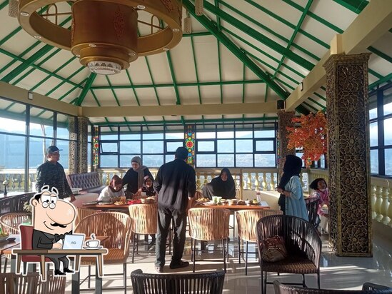 Oasis cafe & Eatery, Batu - Opiniones del restaurante