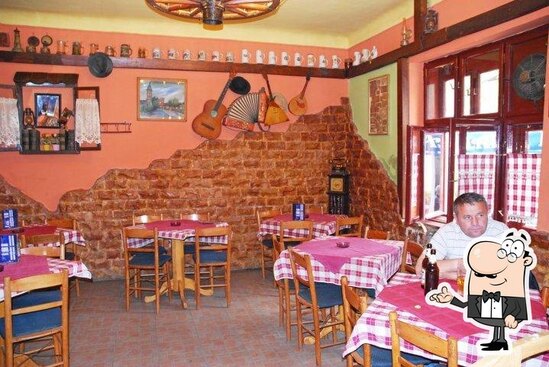 Pod lipom cafe, Pancevo - Restaurant reviews