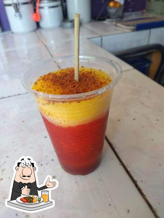 Menu at Snack's DuDu cafe, Camargo